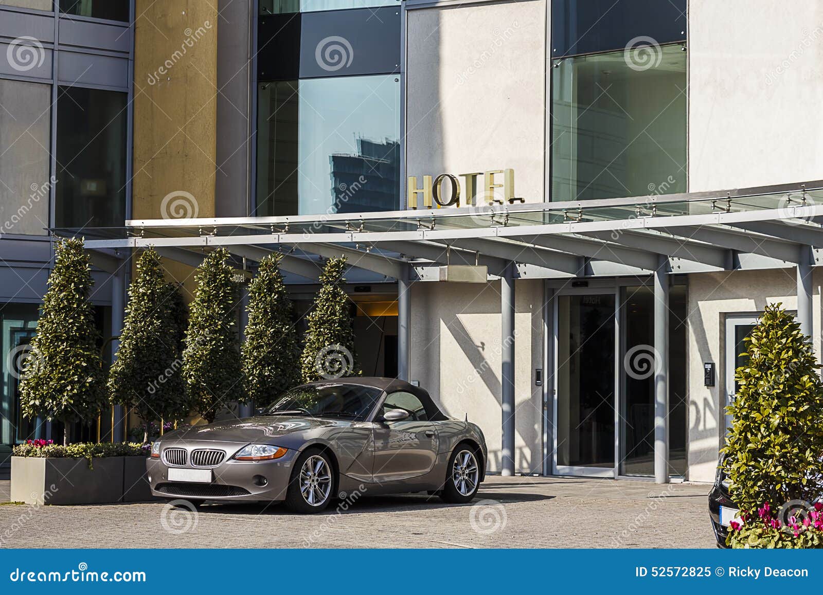 Expensive Car Outside Hotel Stock Image - Image of hotel, exclusive ...