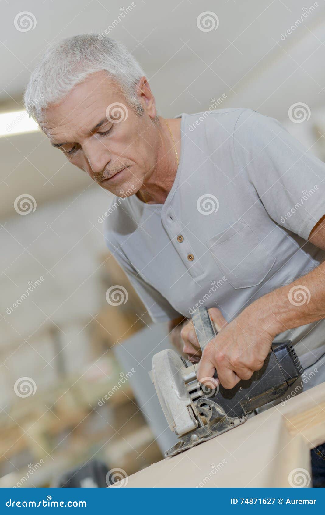 Experienced Carpenter Using Circular Saw Stock Image - Image of blade ...