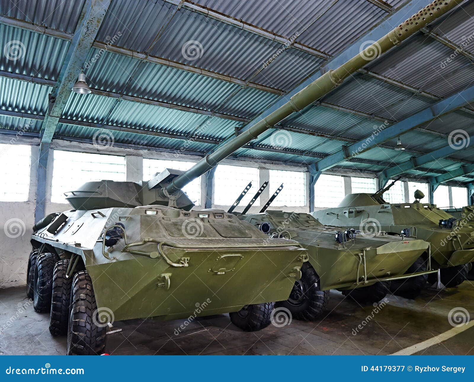 Experimental 85mm Self-propelled Anti-tank Gun 2S14 Editorial ...