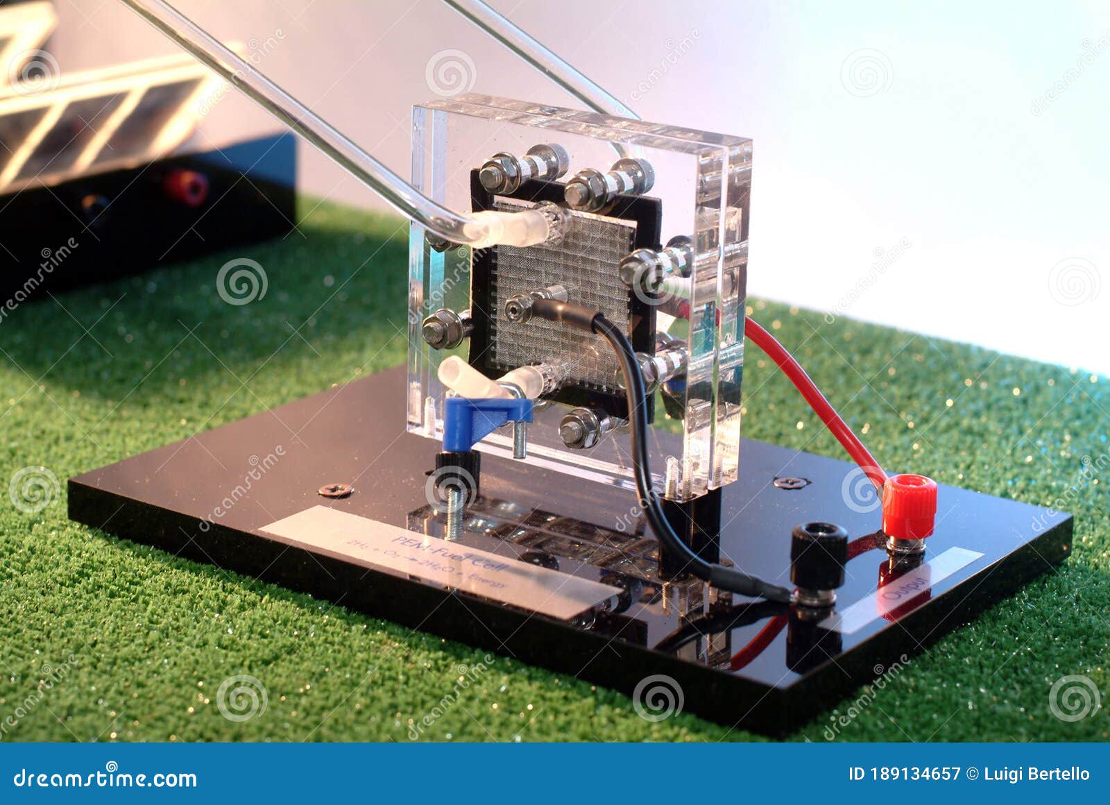 Experimentation In The Laboratory For Hydrogen Production Royalty-Free ...