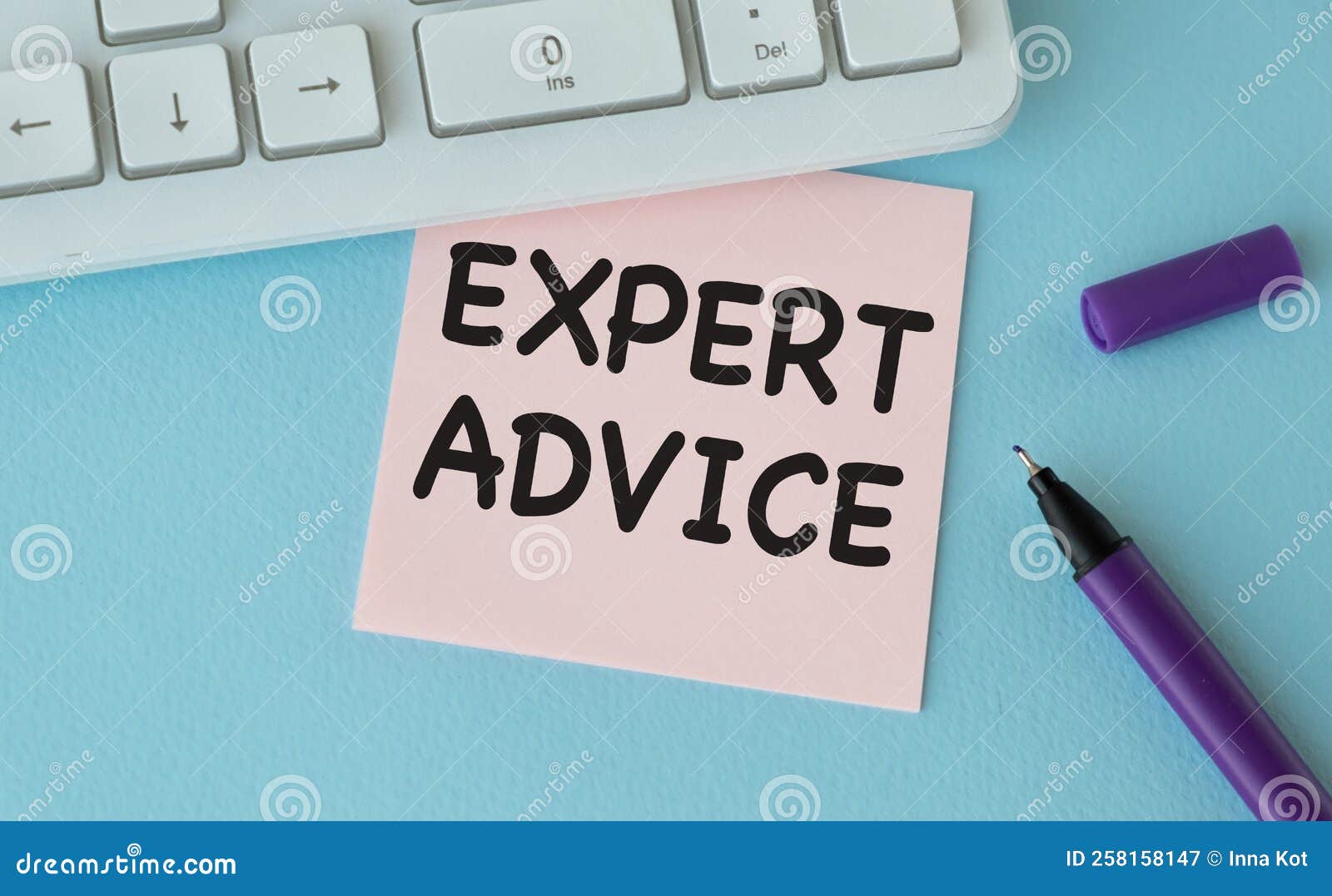 EXPERT ADVICE Text Written on Sticky on Chart with Keyboard Stock Image ...