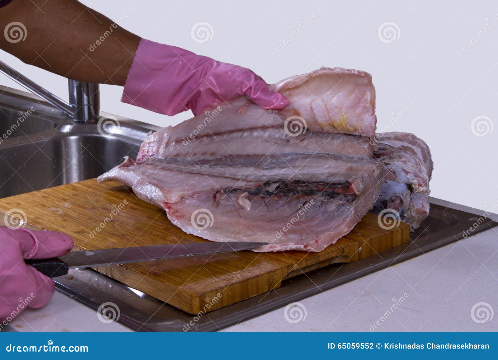 Expert Chef Cutting and Cleaning Big Fish in a Clean and Hygiene Stock ...