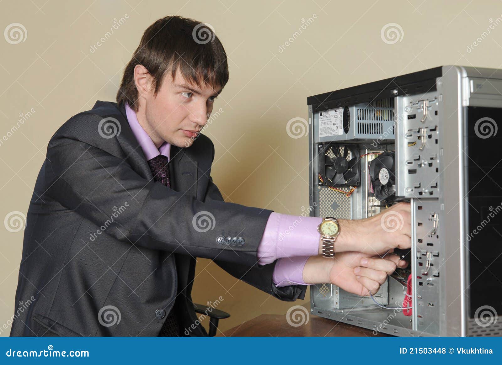 Expert Repairing the Computer Stock Photo - Image of person, employee ...