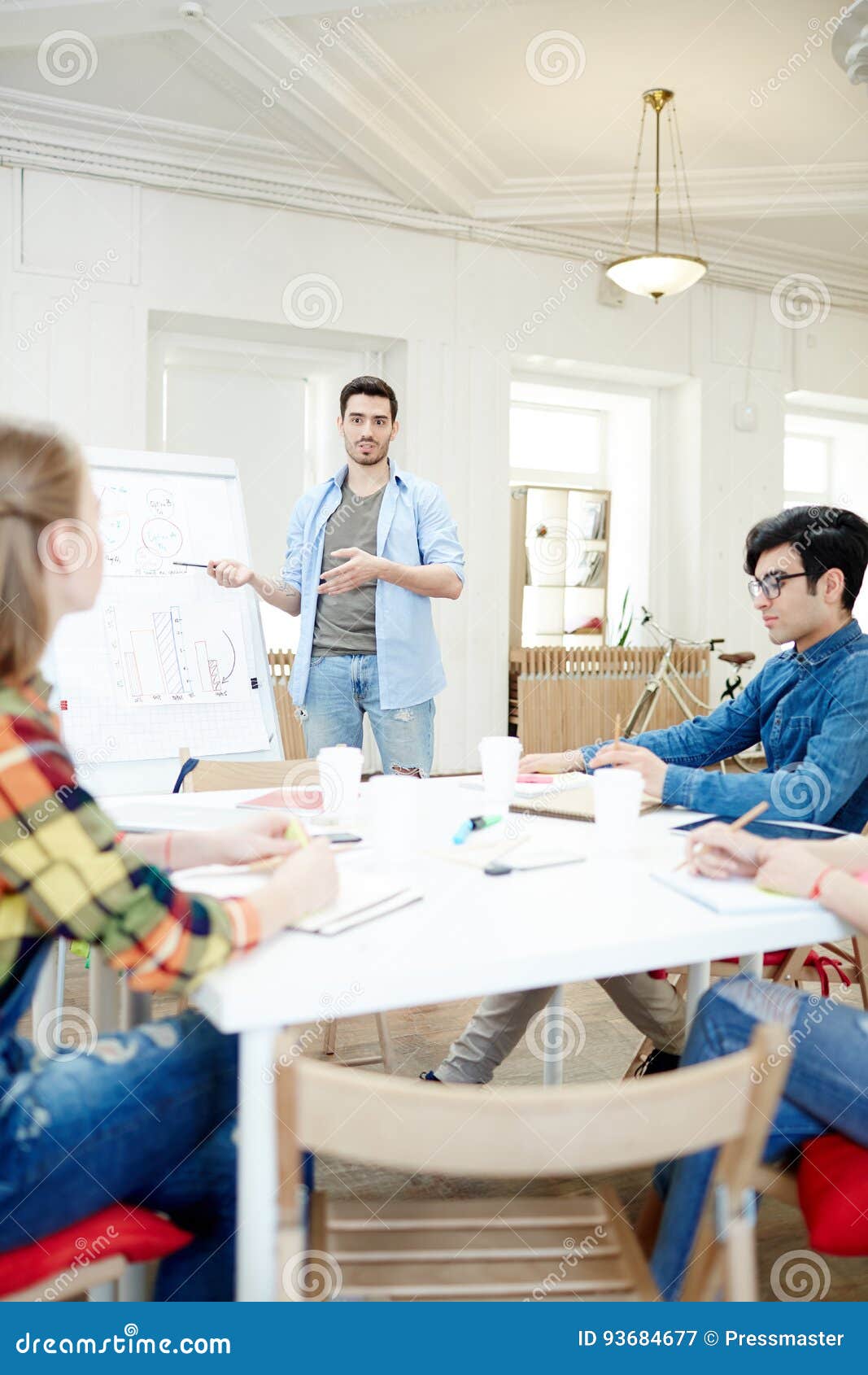 Explaining graph stock image. Image of presentation, competence - 93684677
