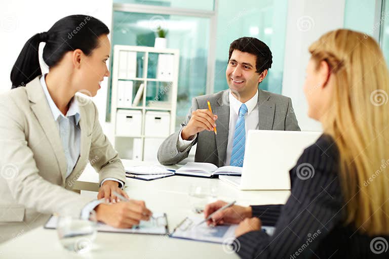 Explaining ideas stock image. Image of focus, brainstorming - 23040007