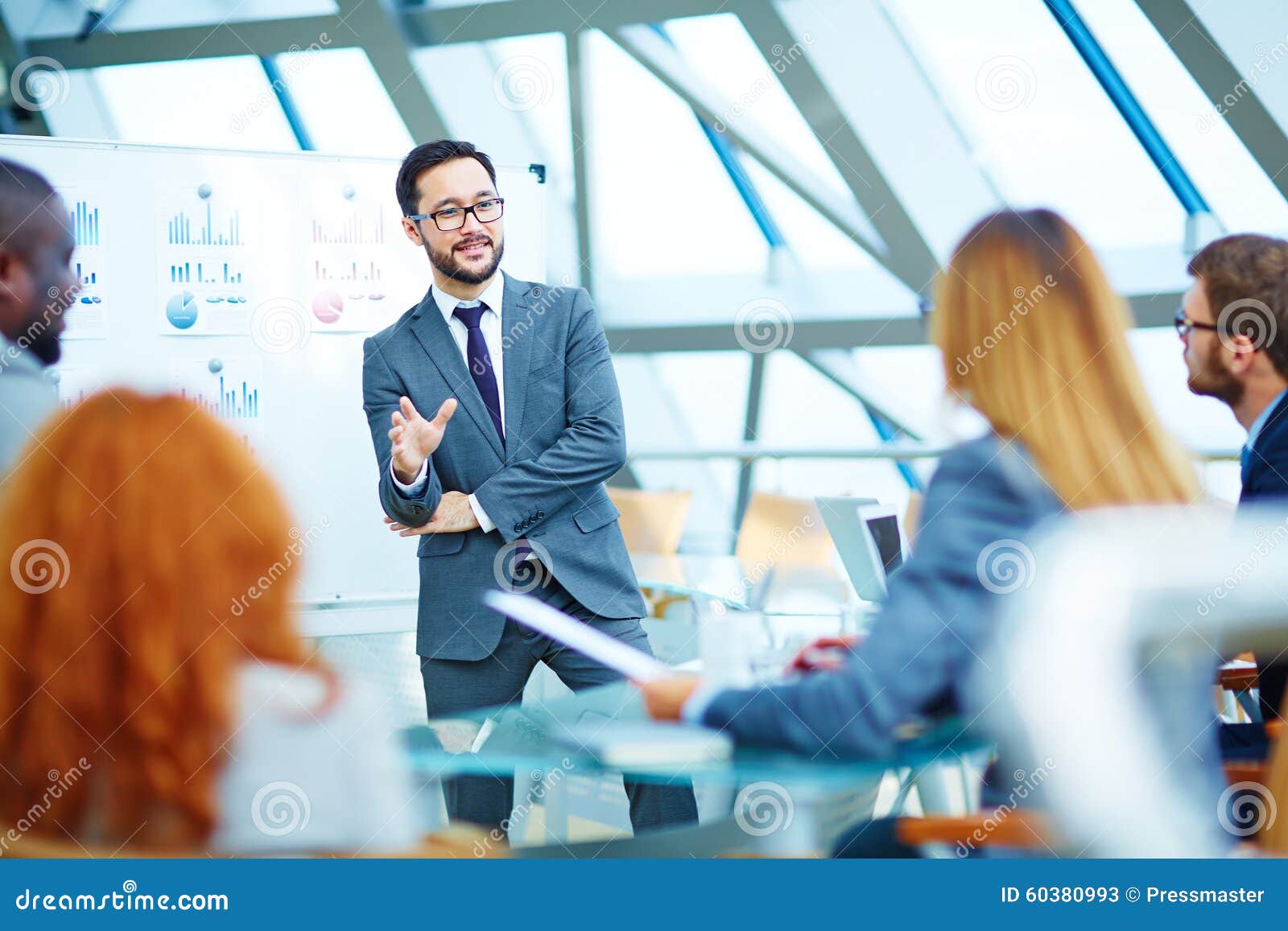 Explaining viewpoint stock image. Image of contemporary - 60380993