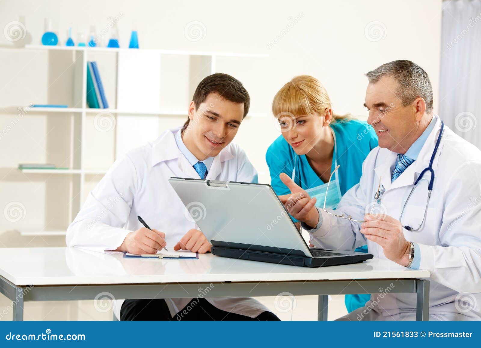 Explication image stock. Image du gens, aide, consultation - 21561833