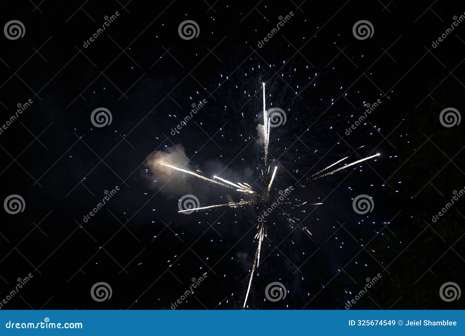 Fireworks in the Smoky Night Sky. Stock Image - Image of smoke, show ...