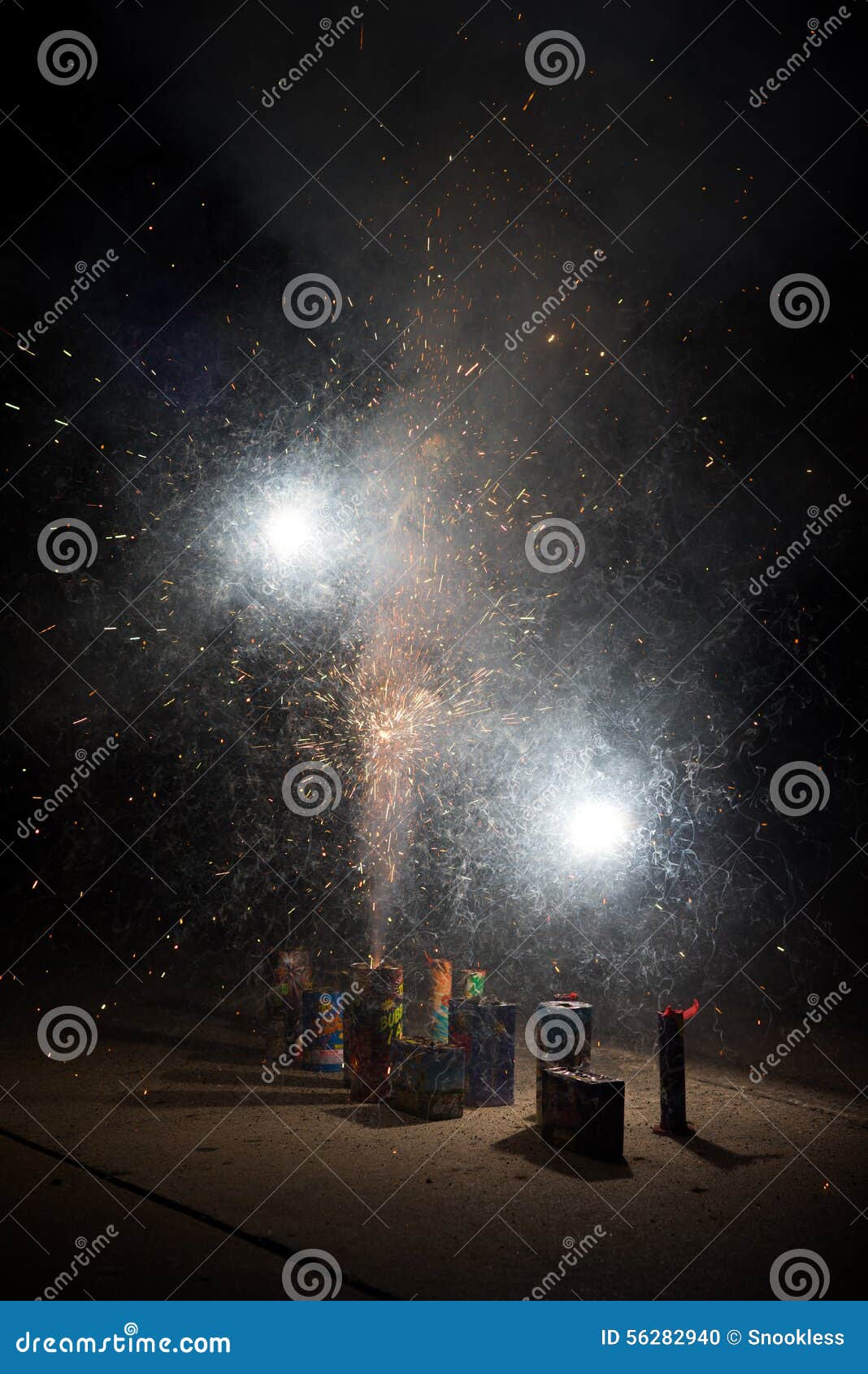 Exploding Fireworks in July Editorial Image - Image of rocket ...