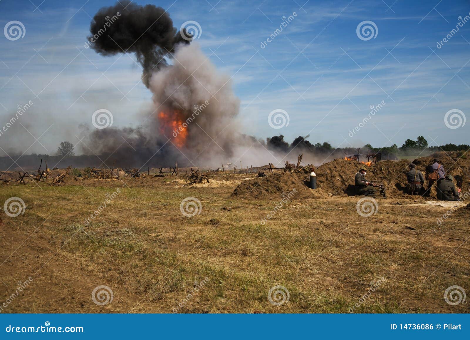 Explosie stock foto. Image of alarm, spel, militair, buiten - 14736086