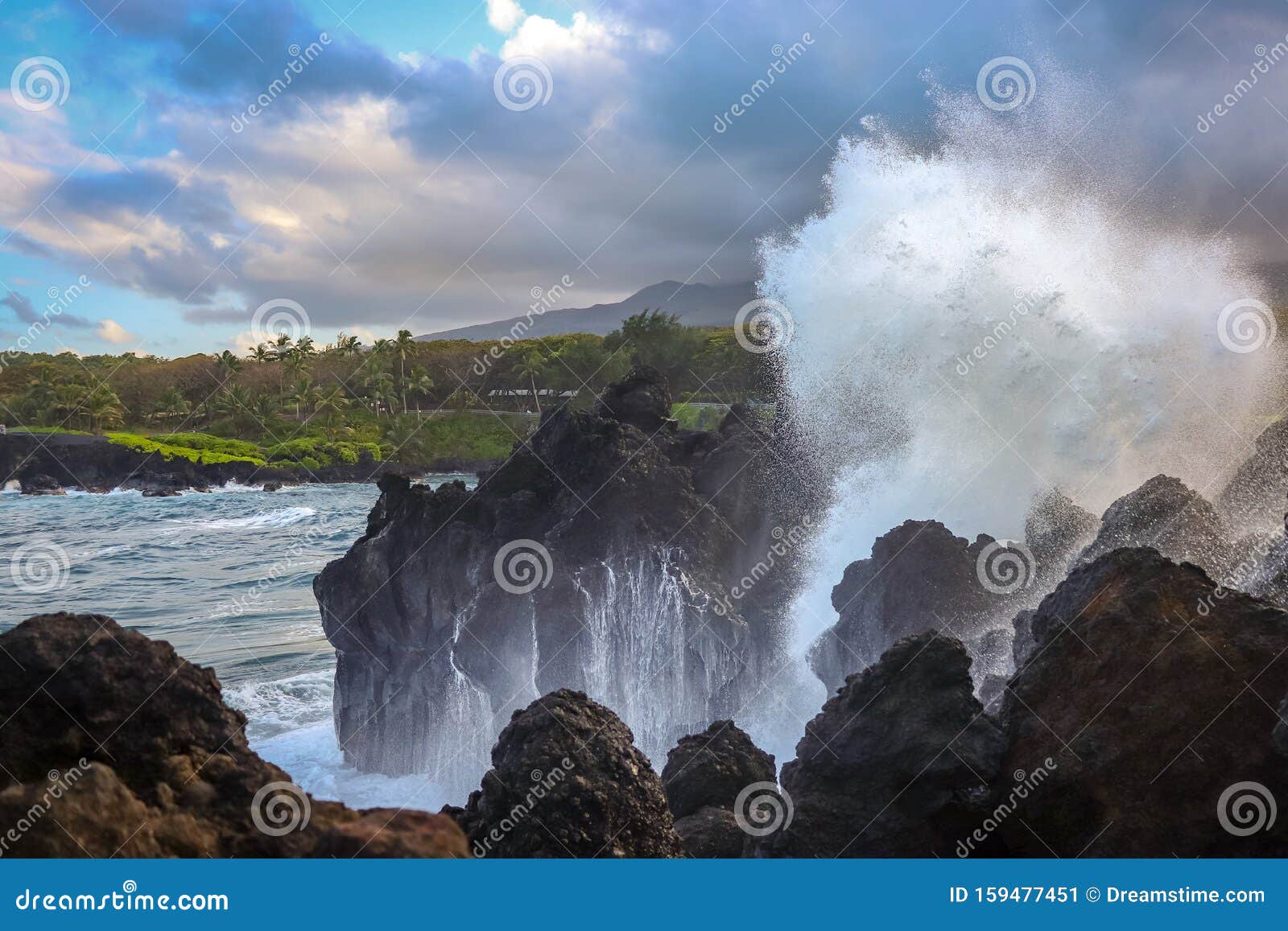 Explosive Wave on Hawaii Coast Stock Image - Image of hawaii, cean ...