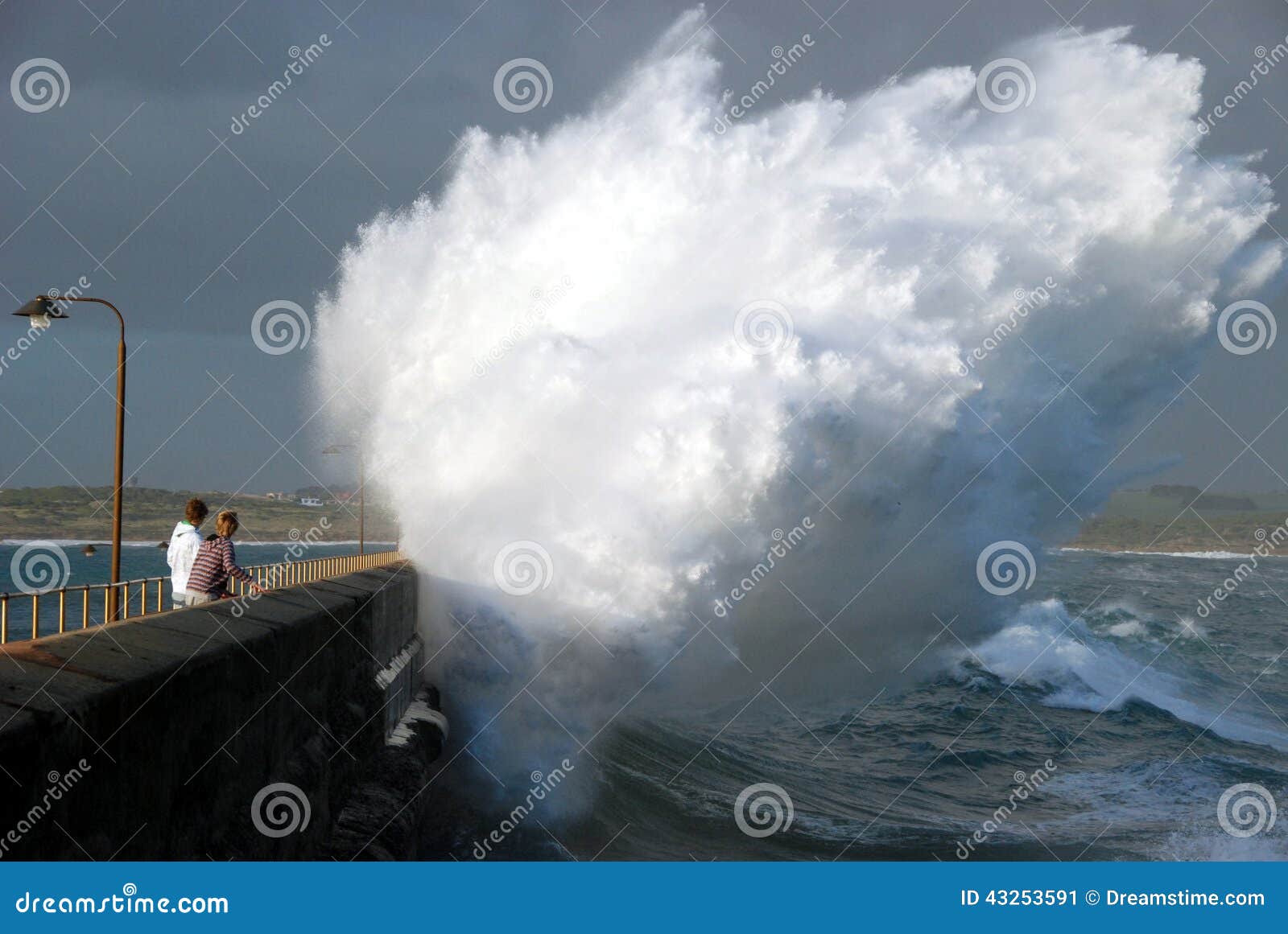 Explosive wave stock image. Image of coast, pier, wave - 43253591
