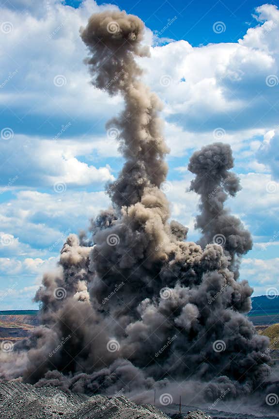 Explosure on open pit stock photo. Image of mineral, explosion - 73808784