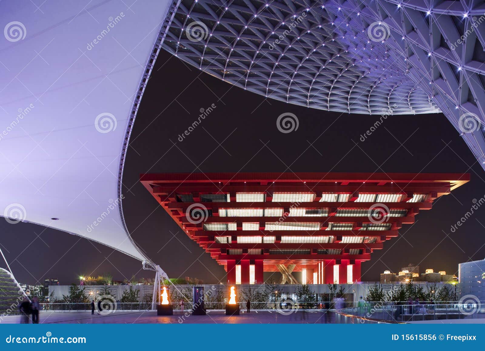 EXPO 2010 Shanghai editorial photo. Image of city, style - 15615856