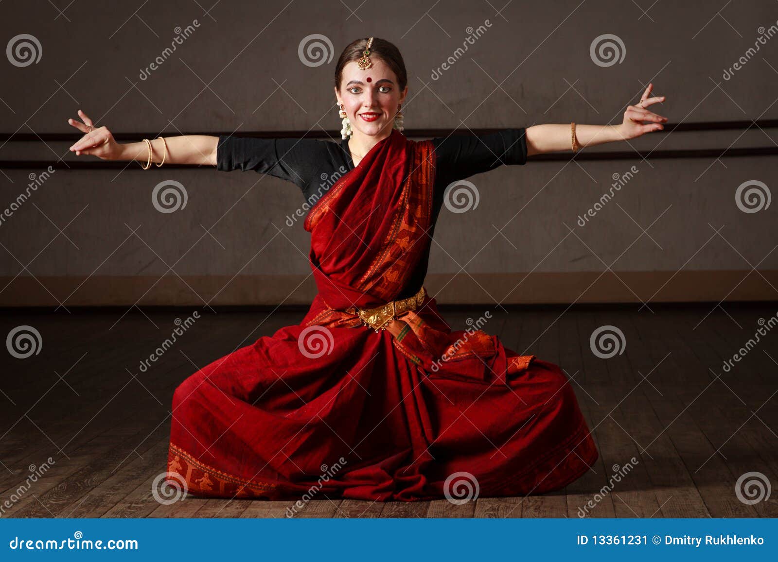 Exponent of Bharat Natyam Dance Stock Image - Image of bharat, india ...