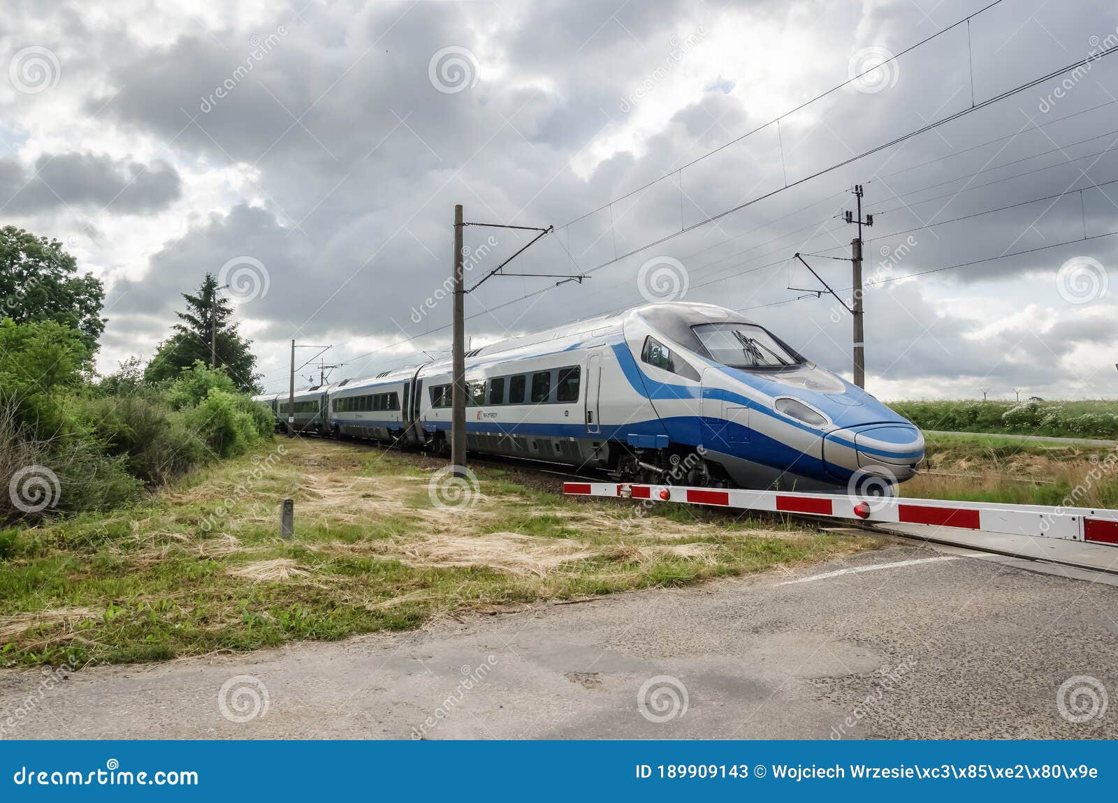 EXPRESS TRAIN editorial stock photo. Image of multiple - 189909143