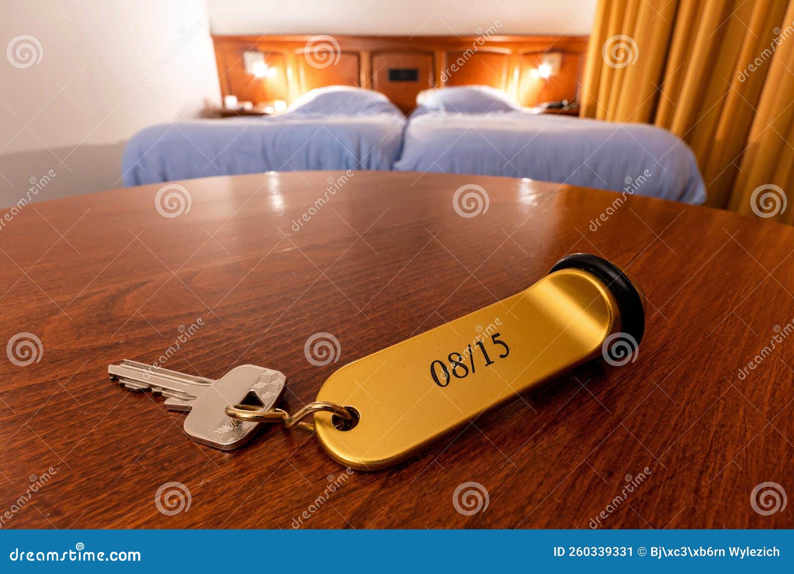 08/15 Hotel Key in Standard Room Stock Image - Image of apartment ...