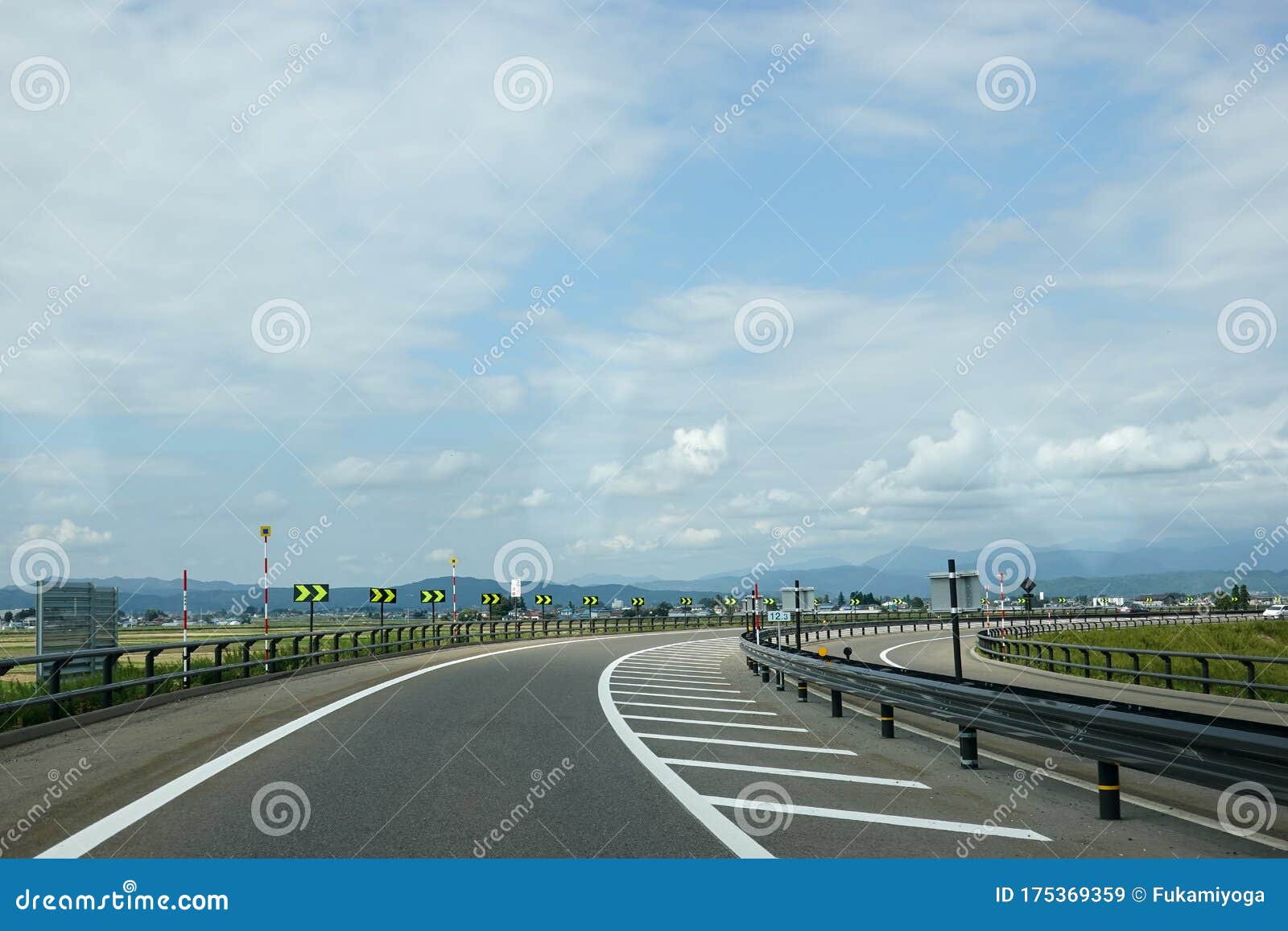 Expressway Japan in Landscape Day Stock Image - Image of japann, urban ...