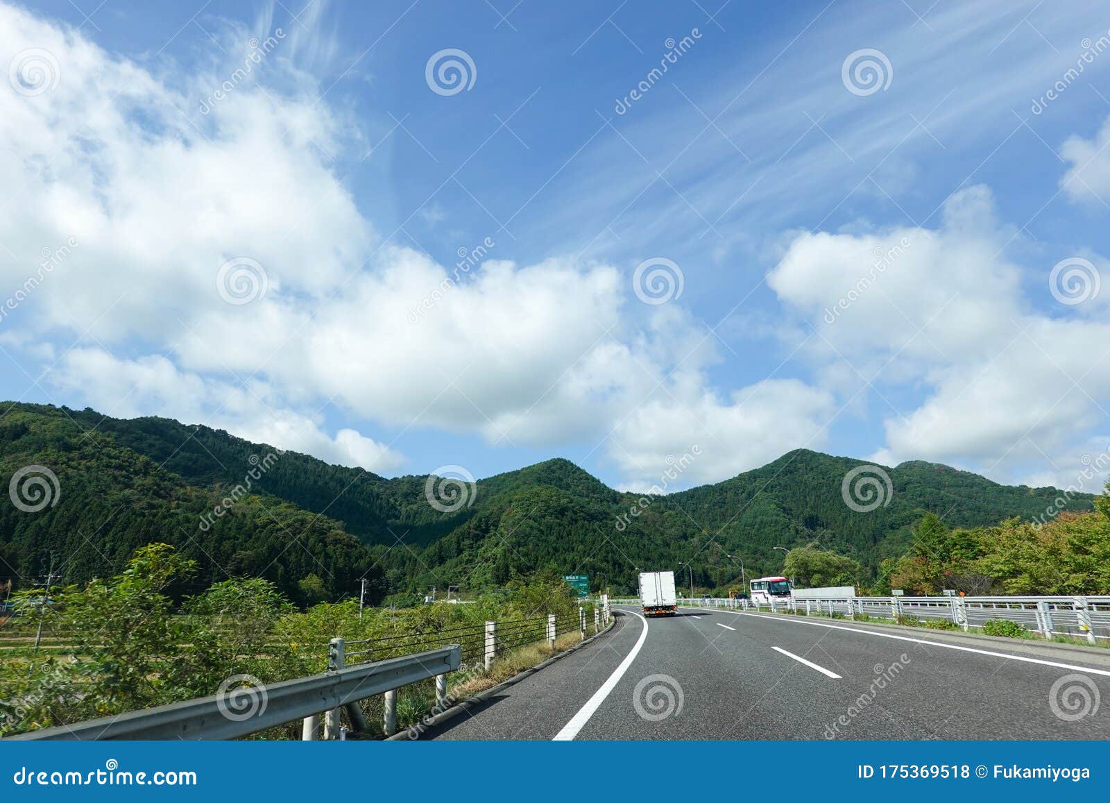 Expressway Japan in Landscape Day Stock Photo - Image of facility ...