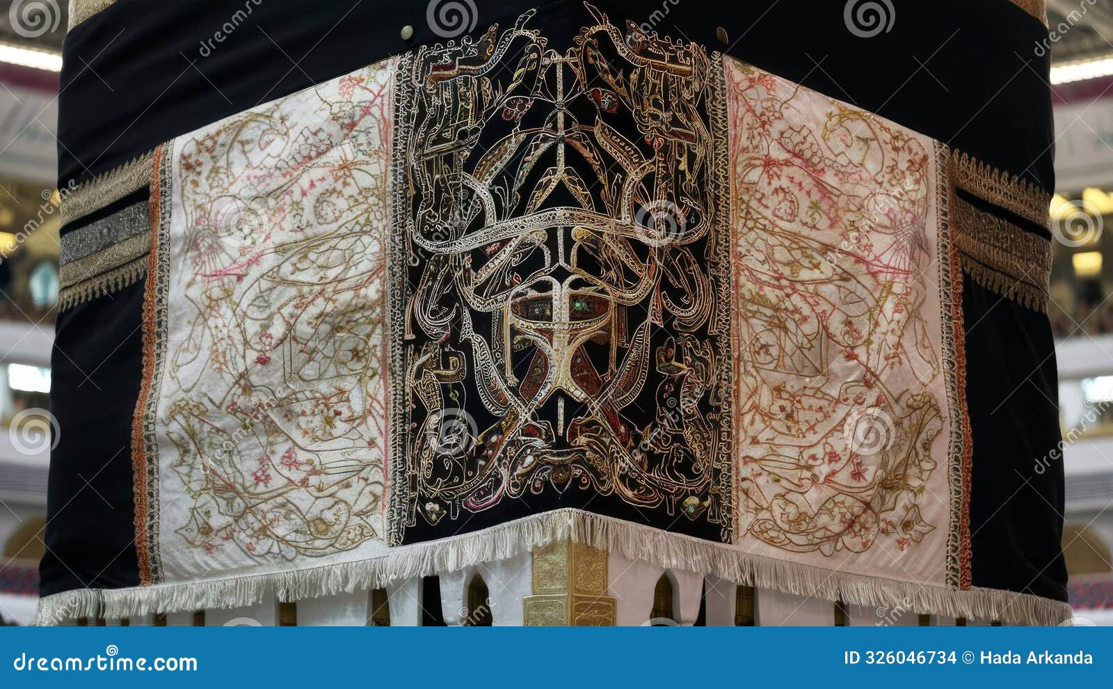 Exquisite Patterns on the Kiswah of the Kaaba in Mecca, Saudi Arabia ...