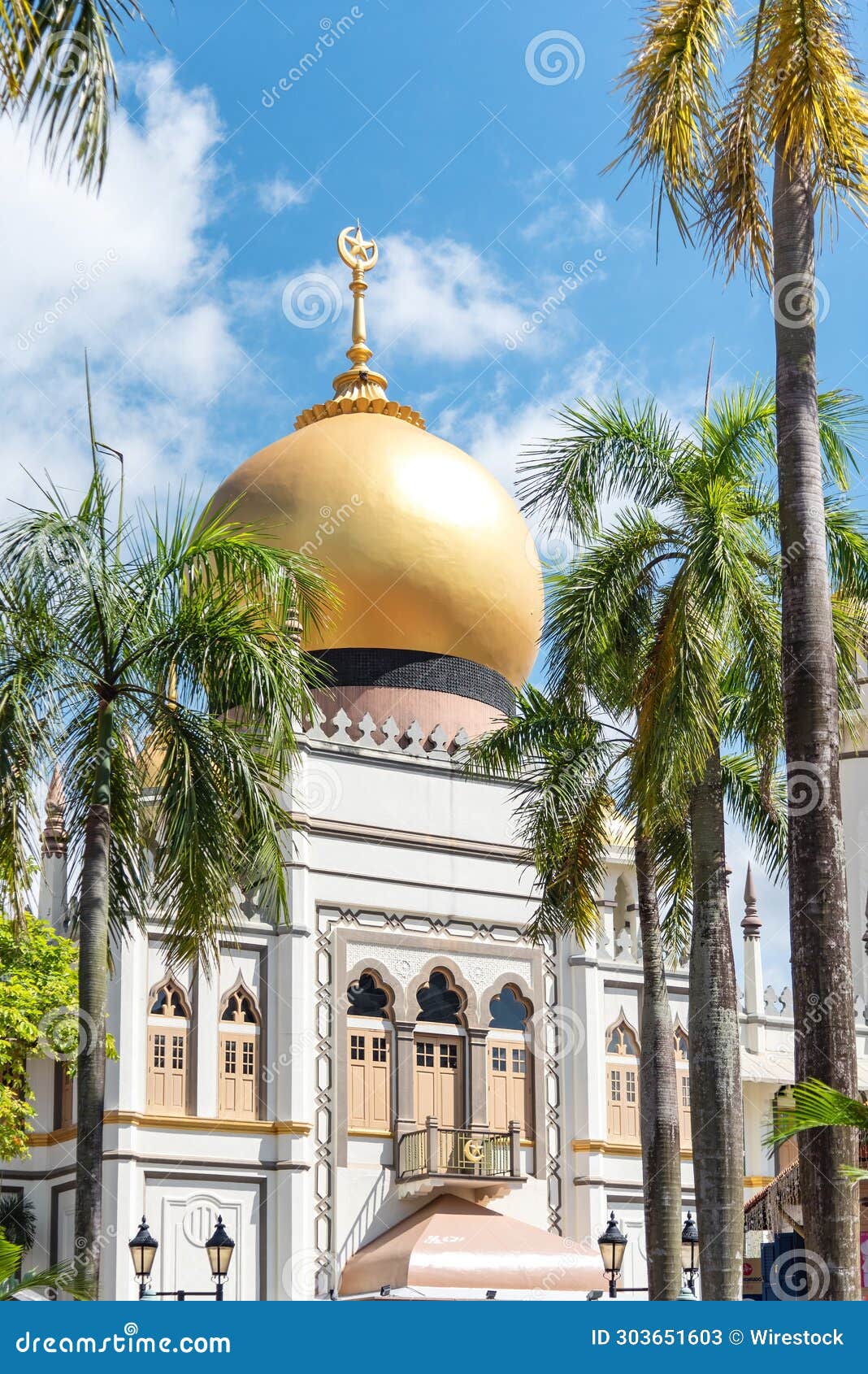 Exquisite Sultan S Mosque with a Bright Yellow Rooftop and Lush Palm ...