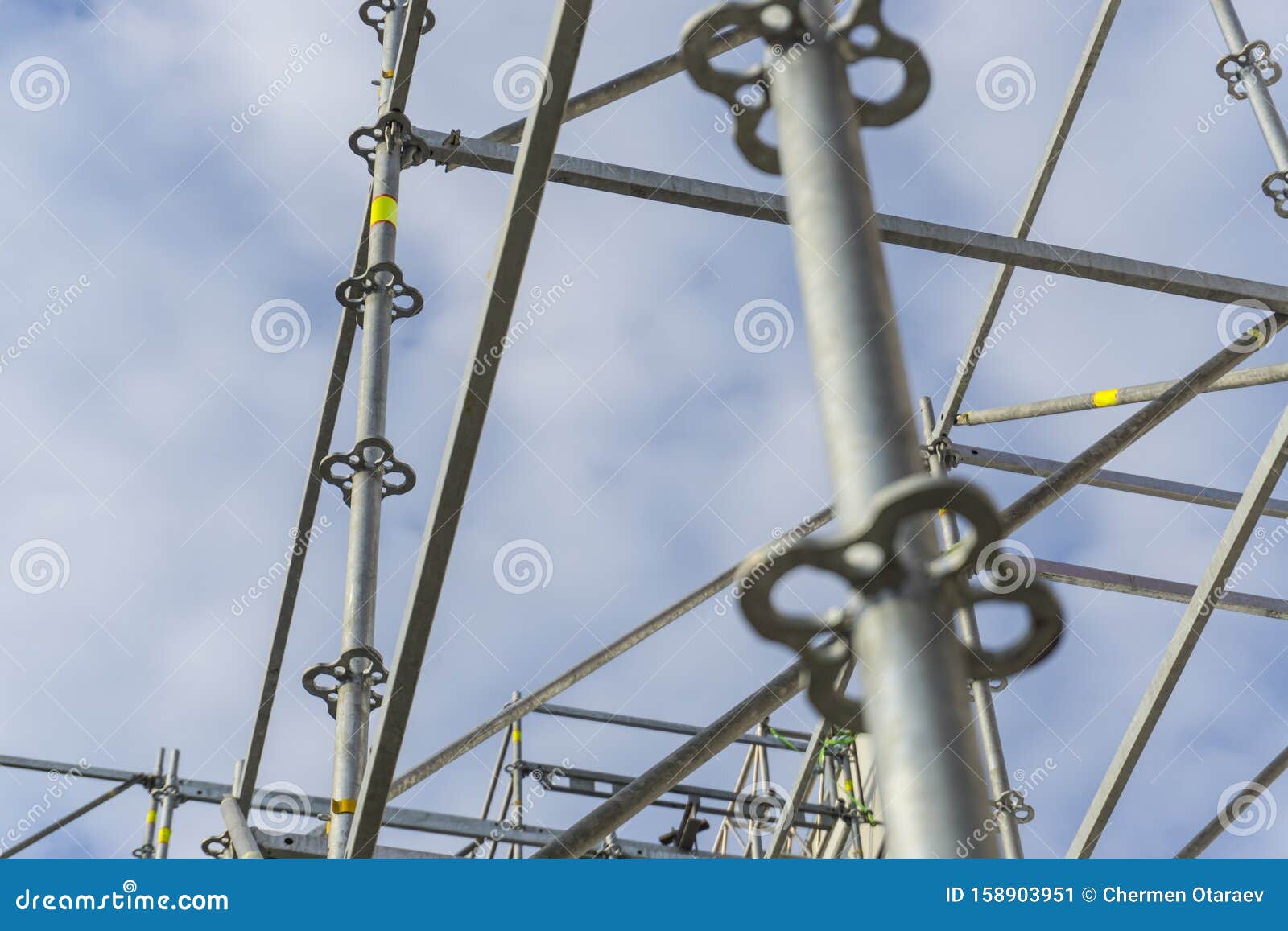 Metal Girder Extensive Scaffolding Providing Platforms for Stage ...