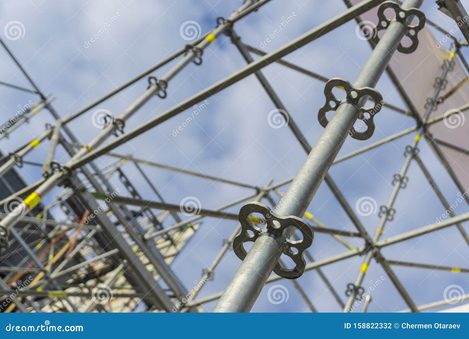 Metal Girder Extensive Scaffolding Providing Platforms for Stage ...