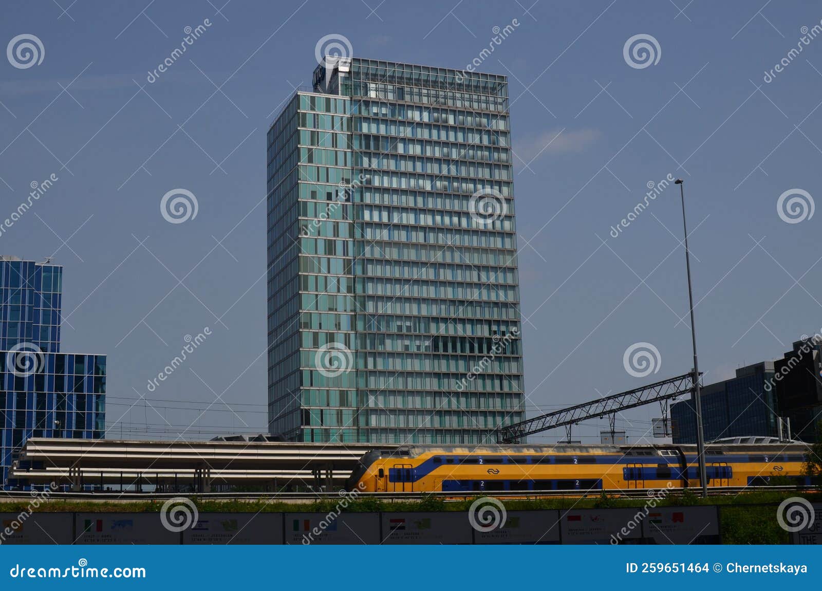 Exterior of Beautiful Modern Skyscraper Against Blue Sky Editorial ...