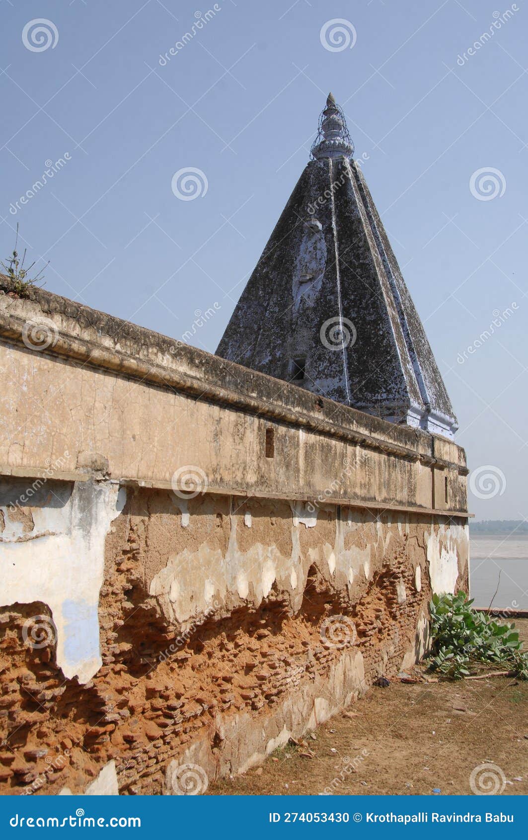 Exterior of Indian Hindu Temple India Stock Photo - Image of colors ...