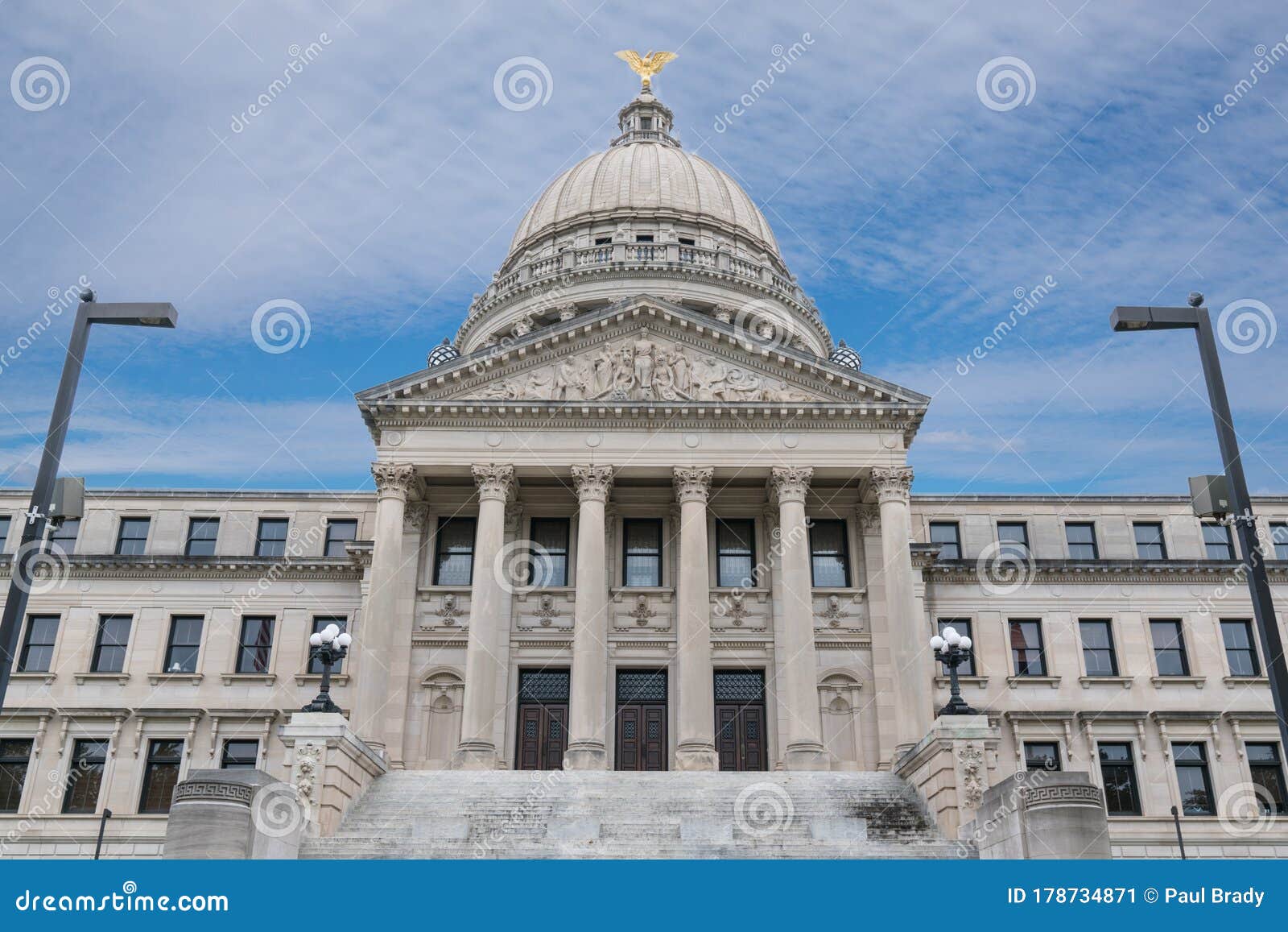 Exterior of the Mississippi State Capitol Building Stock Image - Image ...