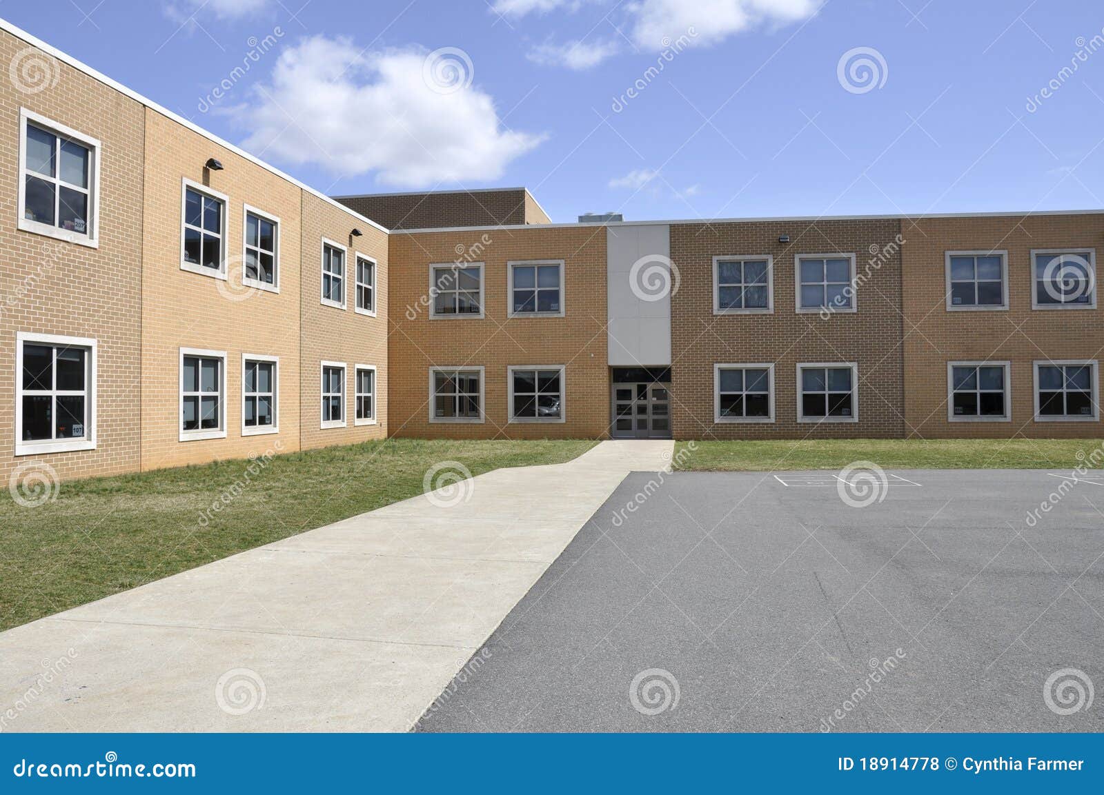Exterior of a Modern Elementary School Stock Photo - Image of academic ...