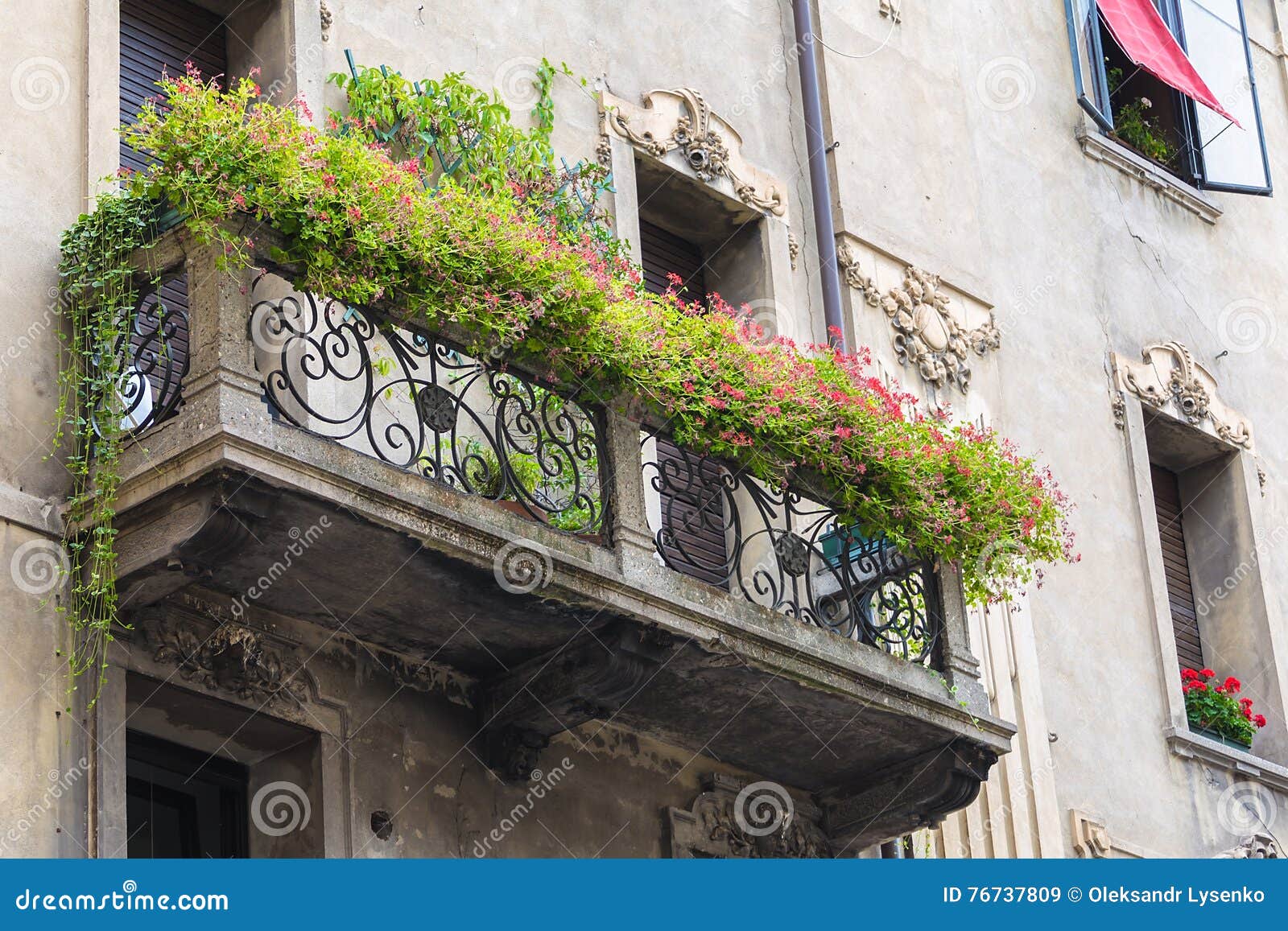 Exterior of an Old Building Stock Image - Image of window, europe: 76737809
