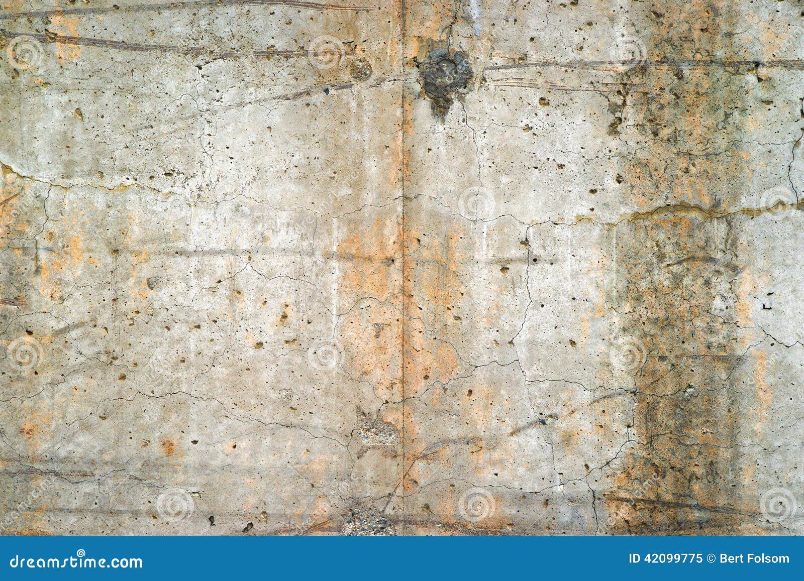 Exterior Retaining Walls With Fresh Smooth Plaster Finish Stock ...