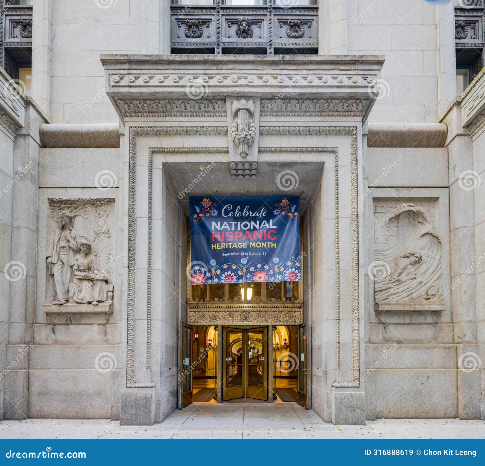 Exterior View of the City of Chicago - City Hall Editorial Stock Image ...