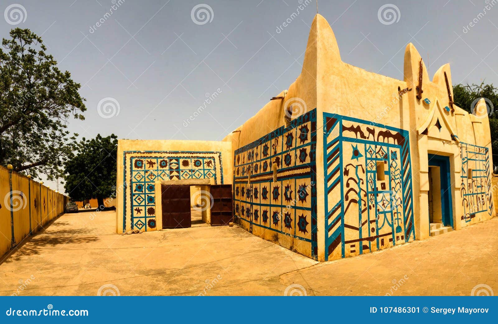 Exterior View To Dosso Sultan Residence, Niger Stock Image - Image of ...