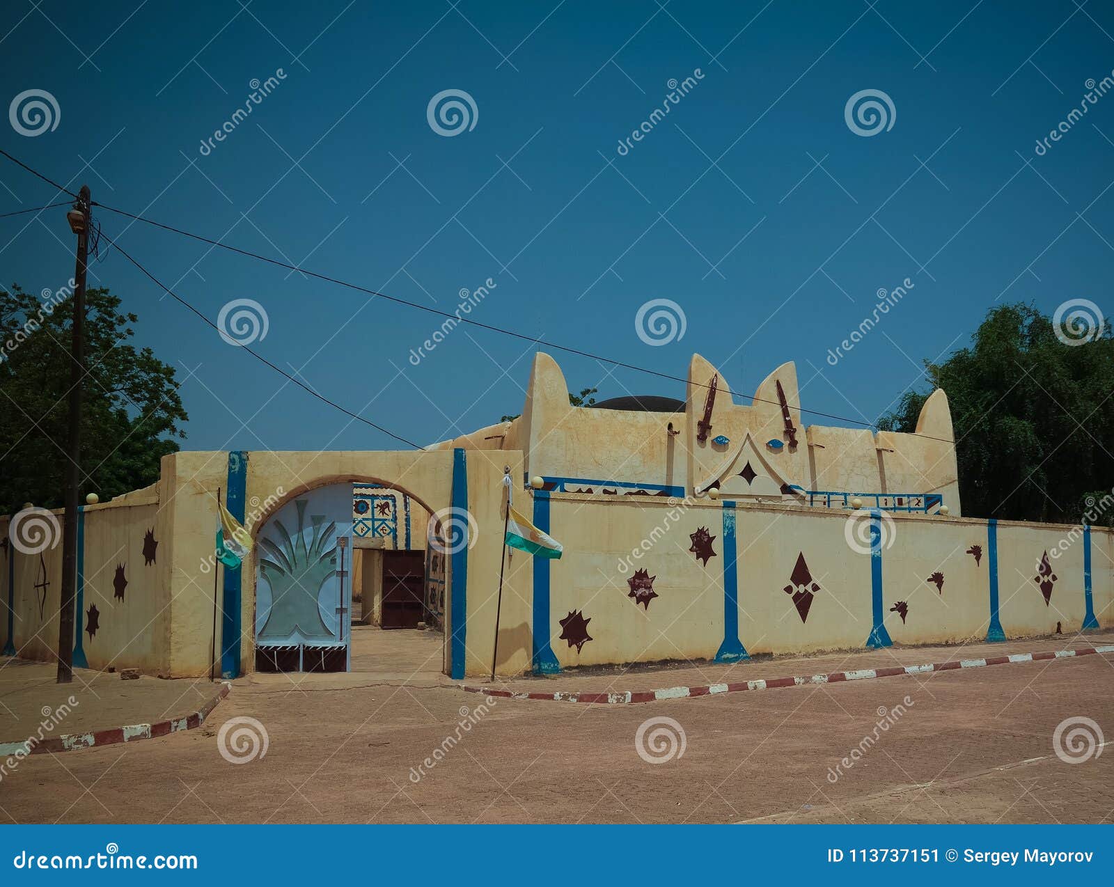 Exterior View To Dosso Sultan Residence, Niger Editorial Photo - Image ...