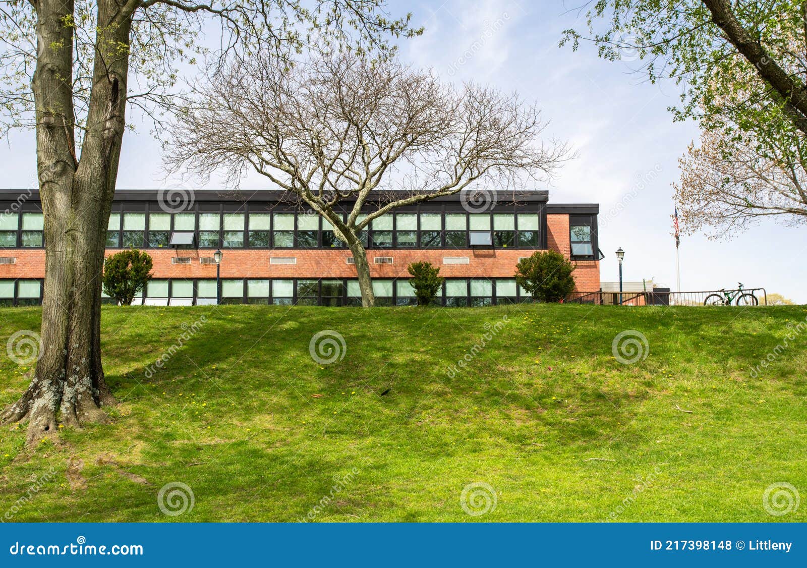 Exterior View of a Typical American School Building Stock Photo - Image ...