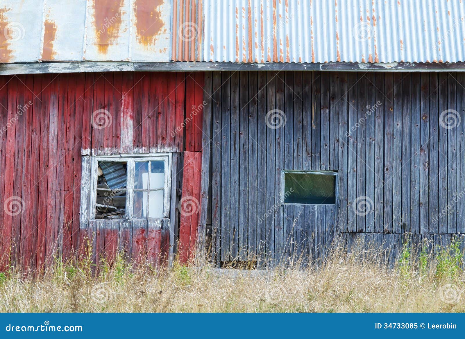 Exterior of weathered shed stock image. Image of weathered - 34733085