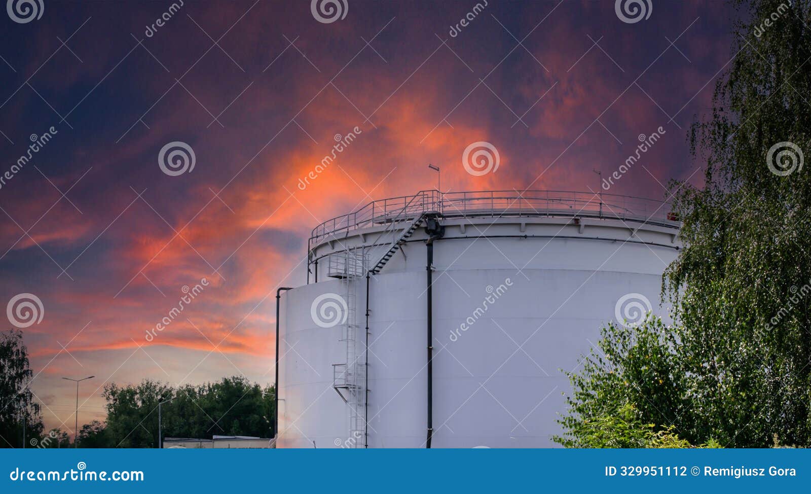 External Fixed, Safety and Fire-fighting Roof Ladder Stock Photo ...