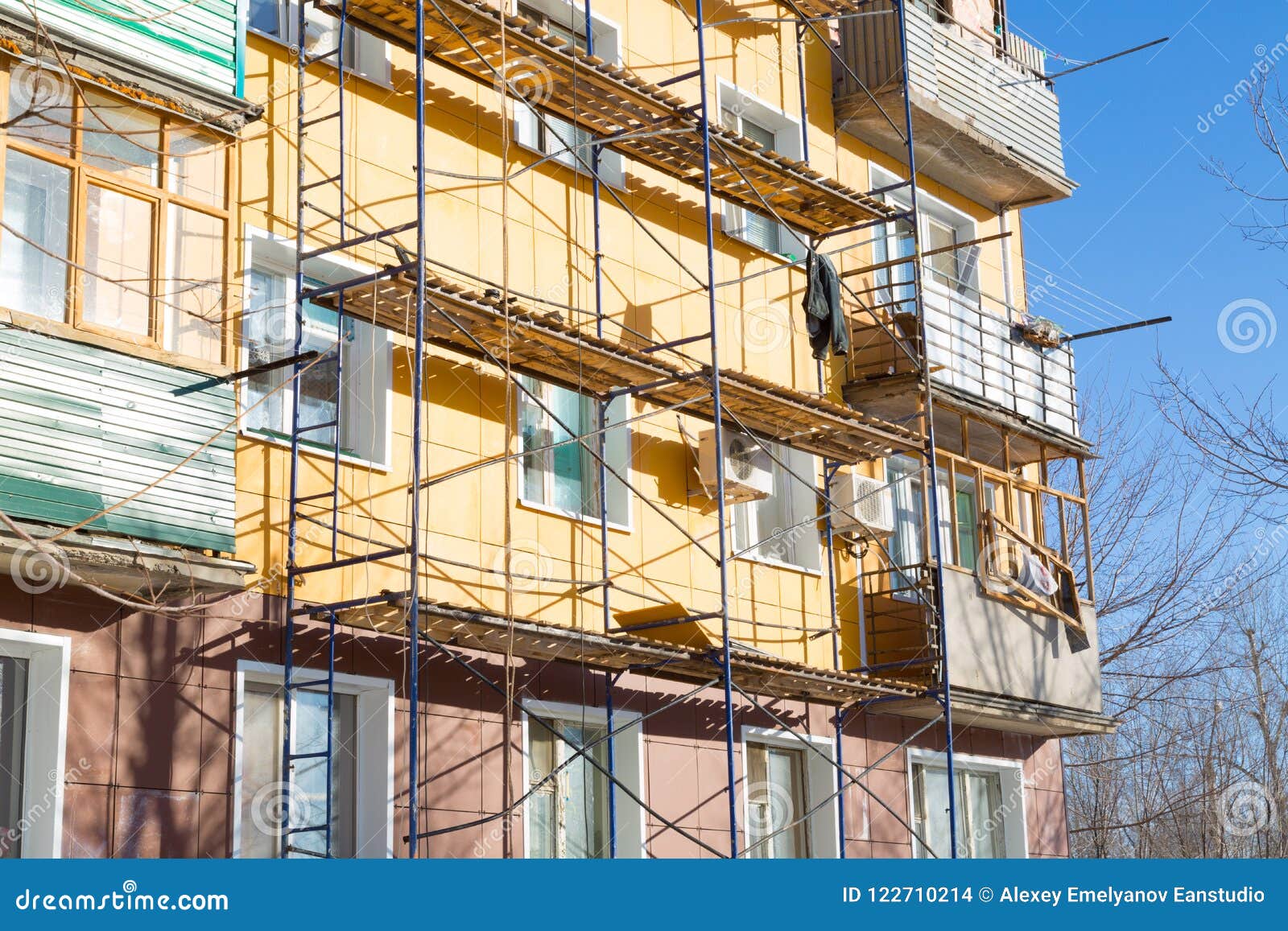 Warming of the Apartment House. Stock Photo - Image of cold, warm ...