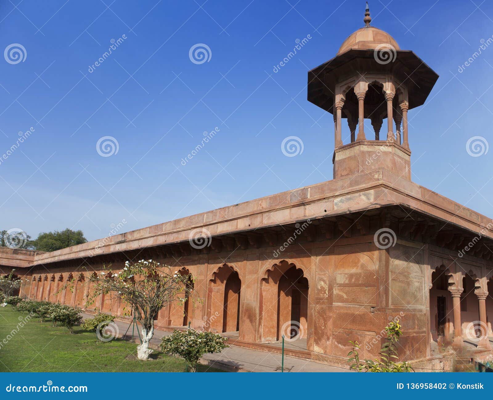 External Wall of the Taj Mahal Complex, India Stock Photo - Image of ...