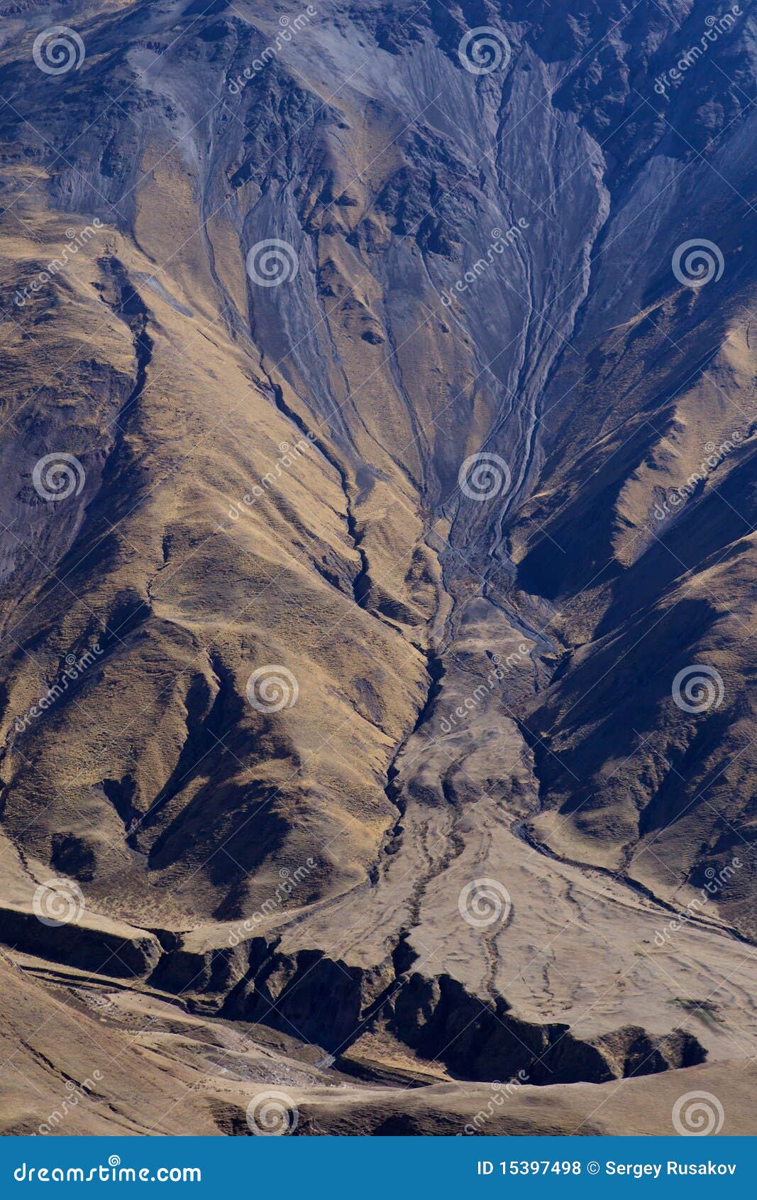 Extinct volcano stock photo. Image of volcanology, volcan - 15397498