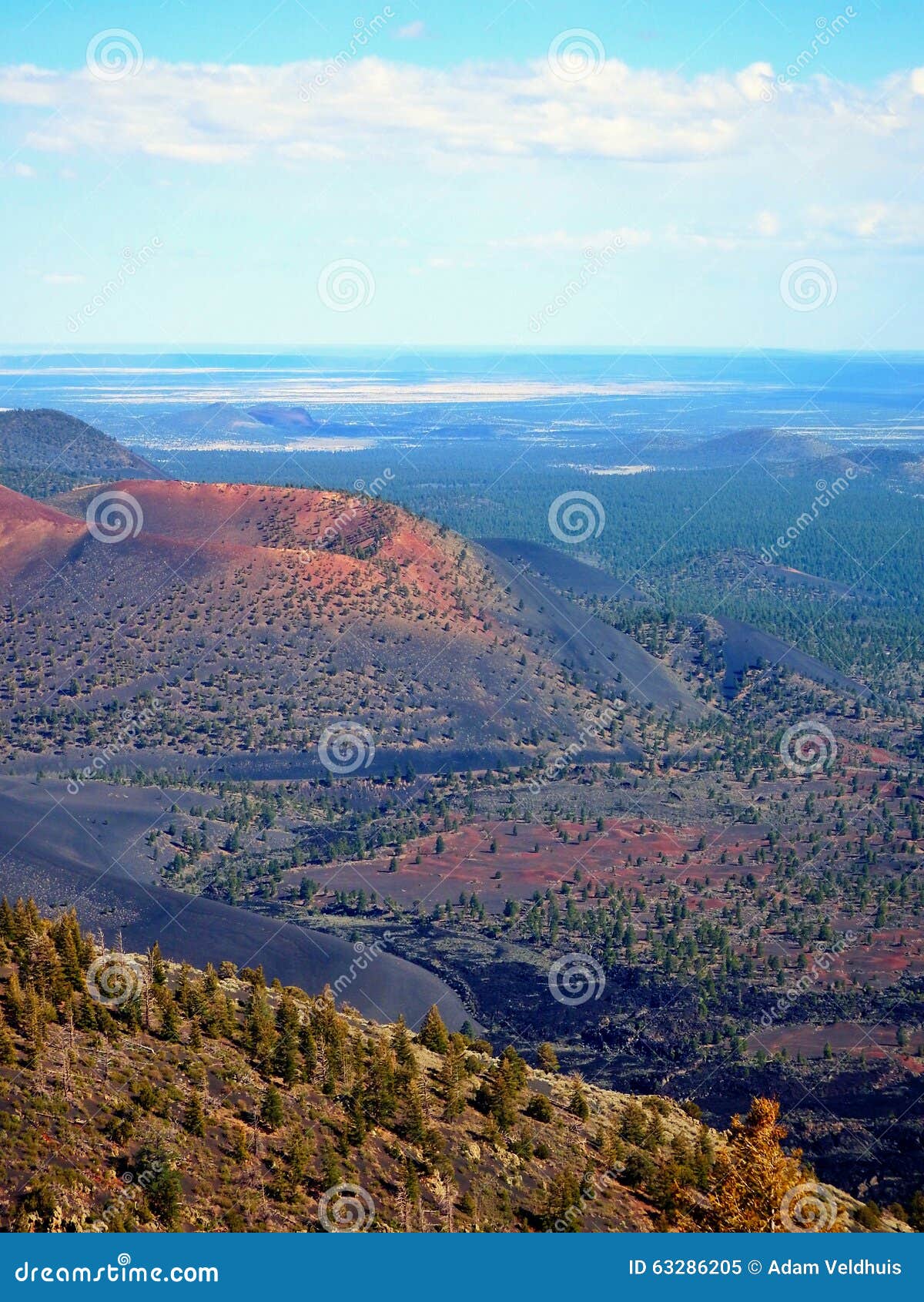 Extinct volcano stock image. Image of volcano, mountains - 63286205