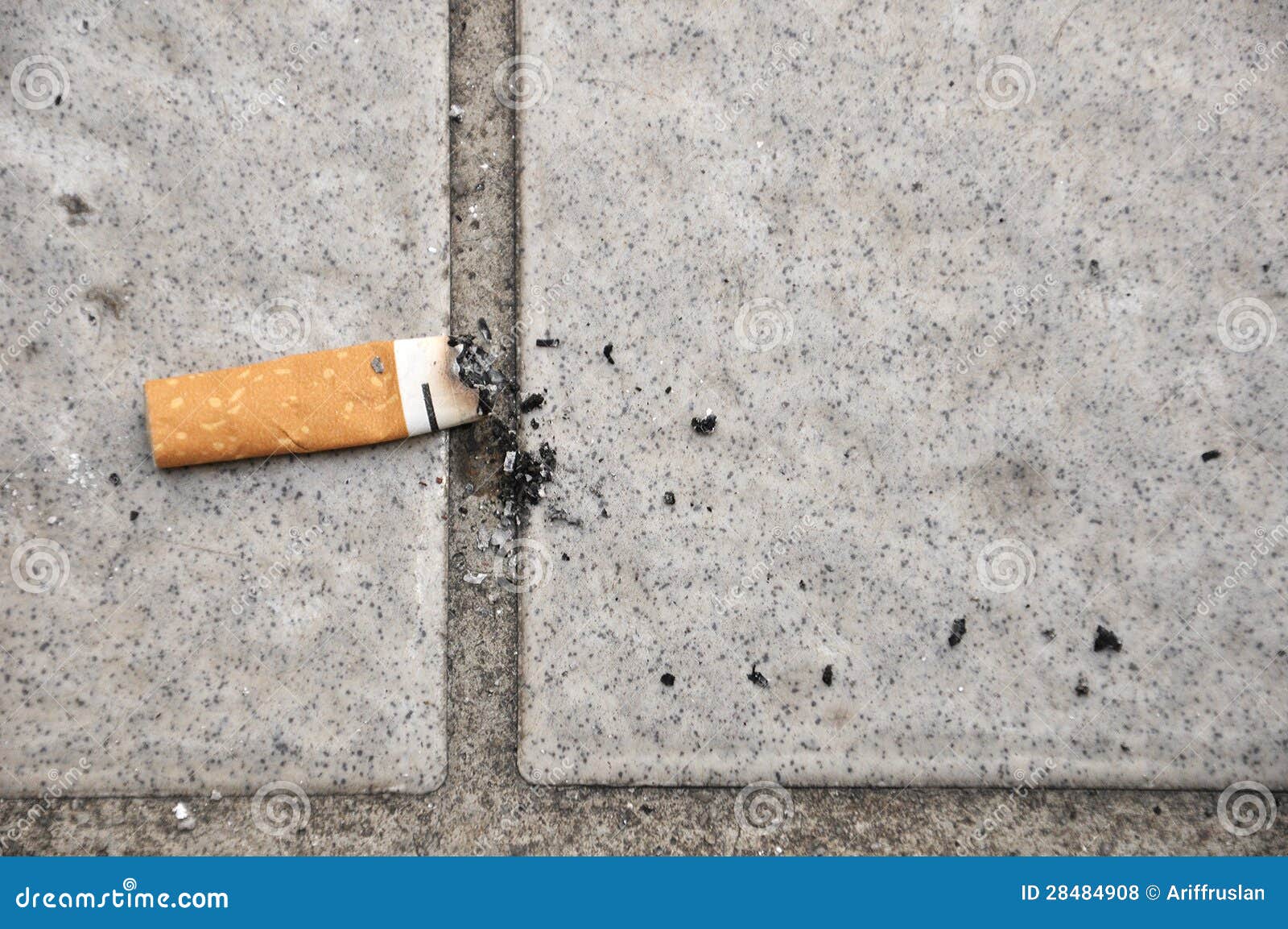 Extinguished cigarette stock photo. Image of marlboro - 28484908