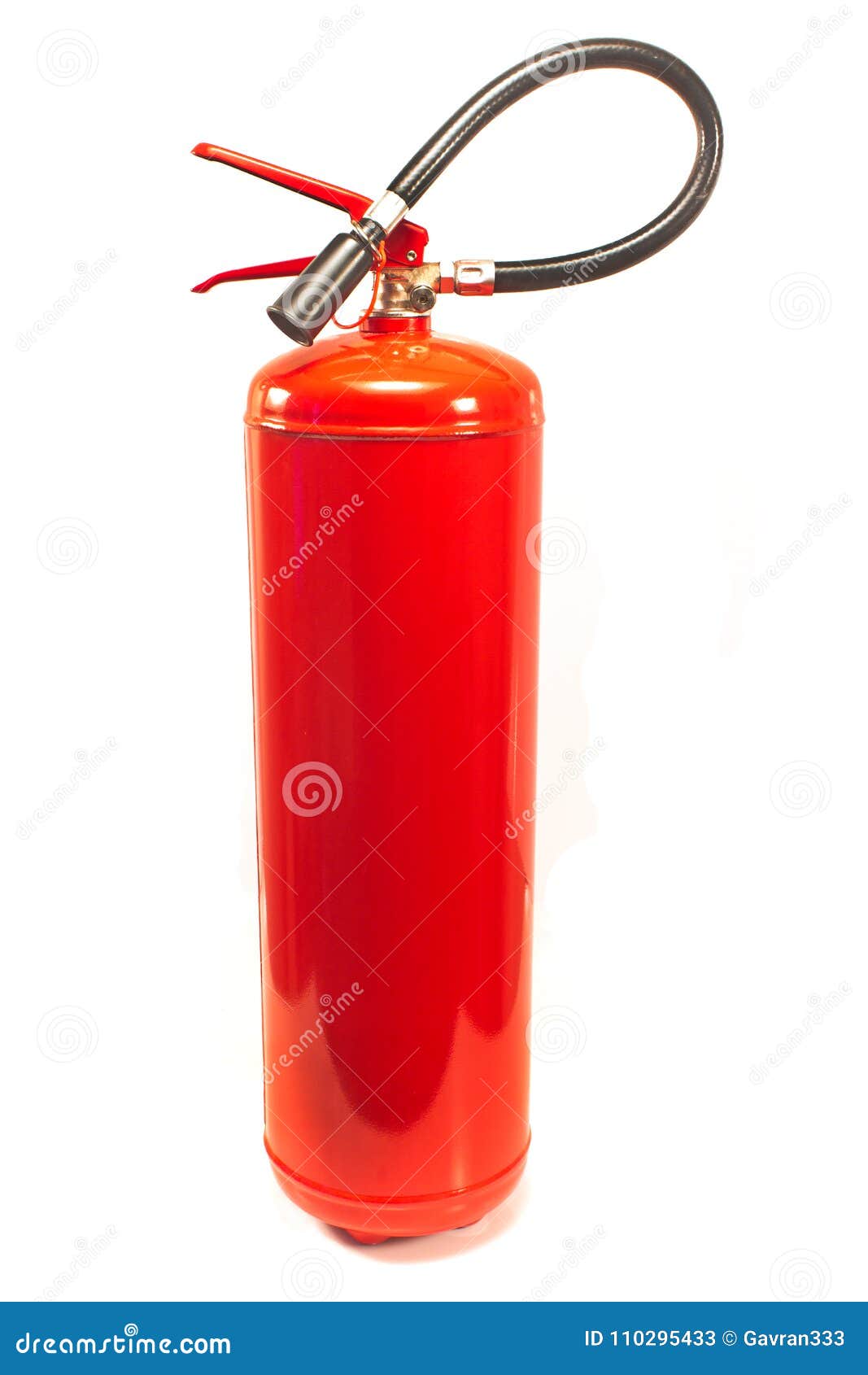 Extintor aislado en blanco imagen de archivo. Imagen de proteja - 110295433