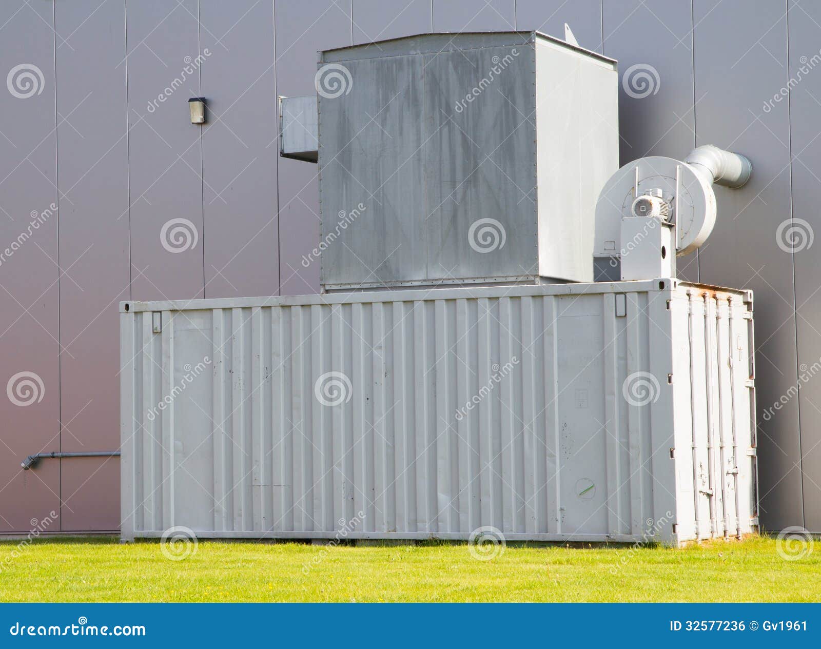 Extraction stock photo. Image of white, movement, building - 32577236