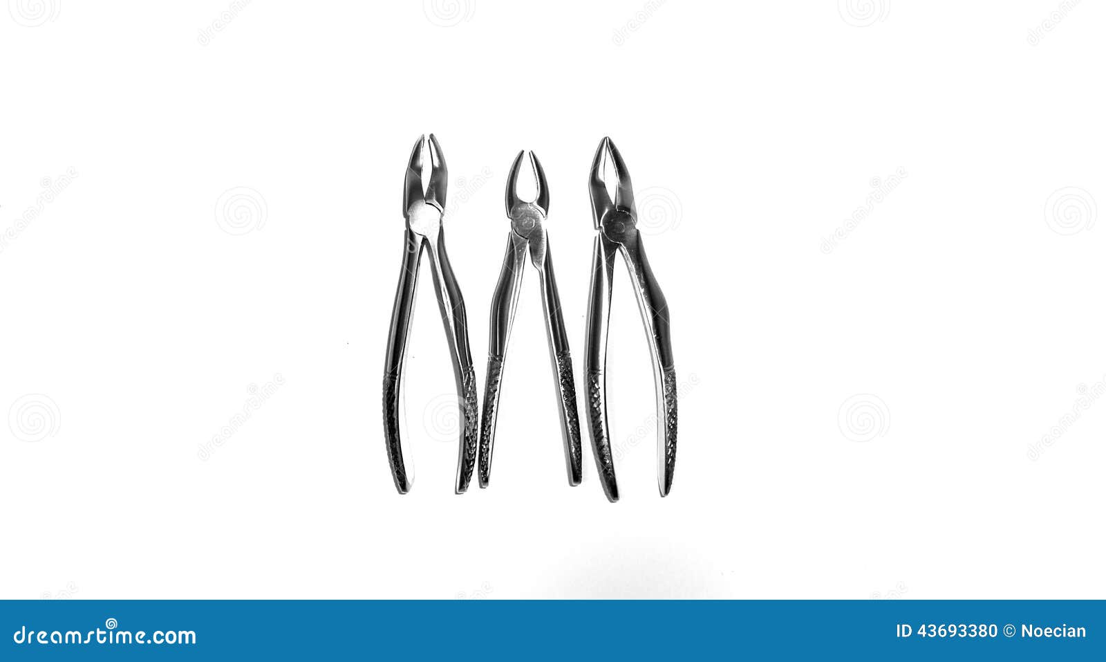 Extraction De Forceps Des Dents Photo stock - Image du pédiatrique ...
