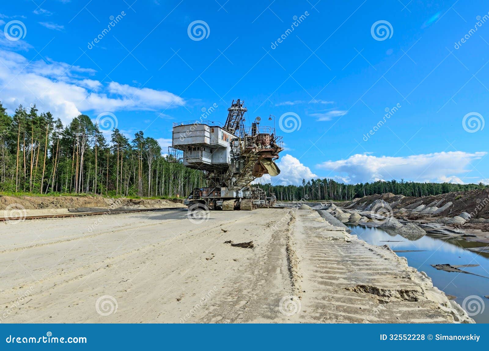 Extraction of Quartz Sand Walking Excavators. Stock Photo - Image of ...