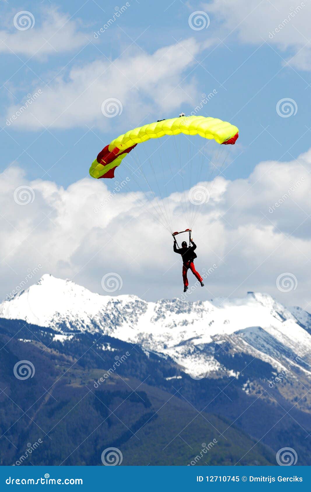 Extreem Sports. Parachuting Stock Image - Image of adventure, jump ...