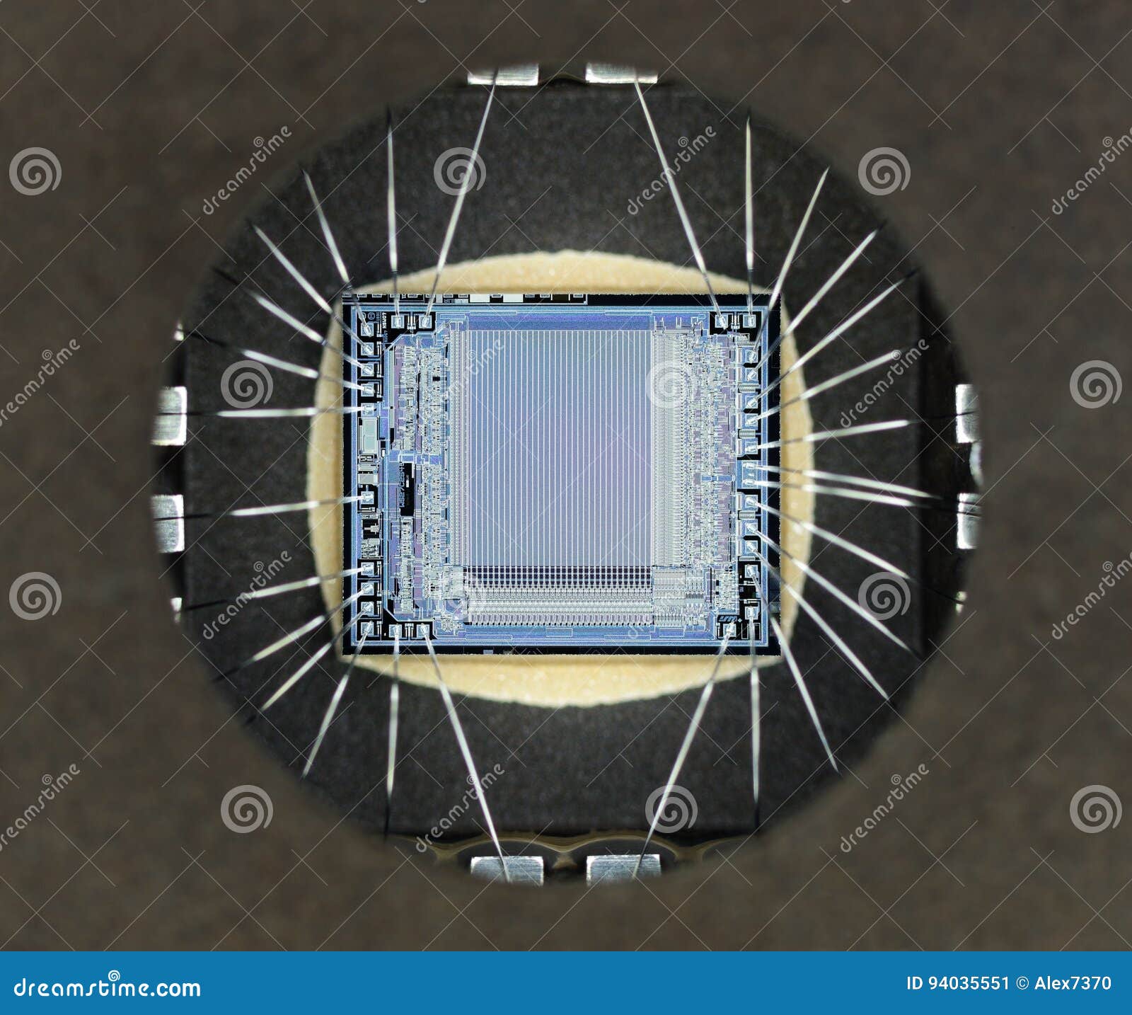 Extreme Close Up of Silicon Memory Chip Stock Image - Image of ...